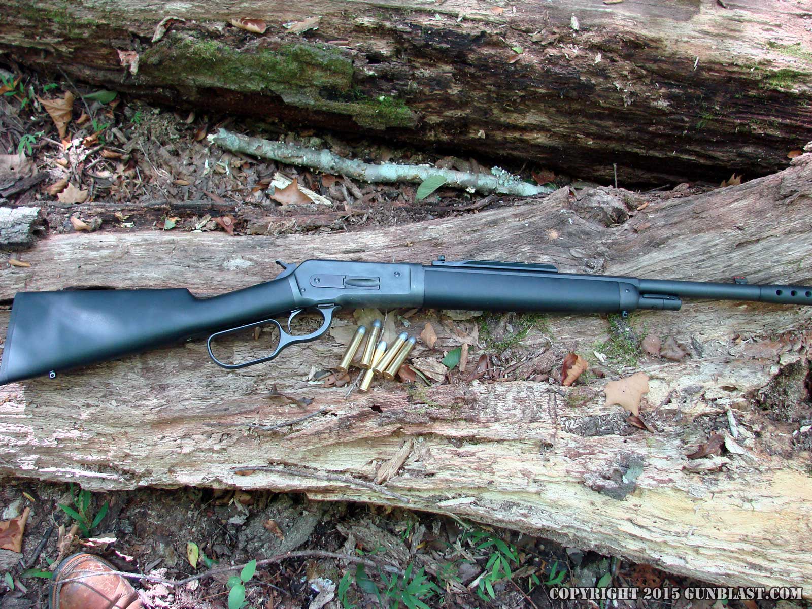 Taylor's & Co. 1886 Ridge Runner 45-70 Takedown Lever Action Carbine